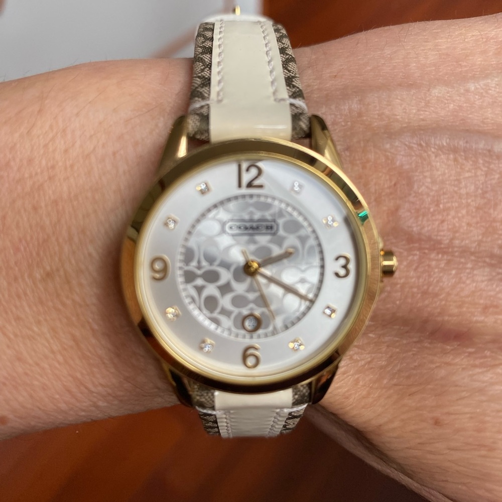 Coach Women’s Watch Classic Signature Gold/Off White … - Gem